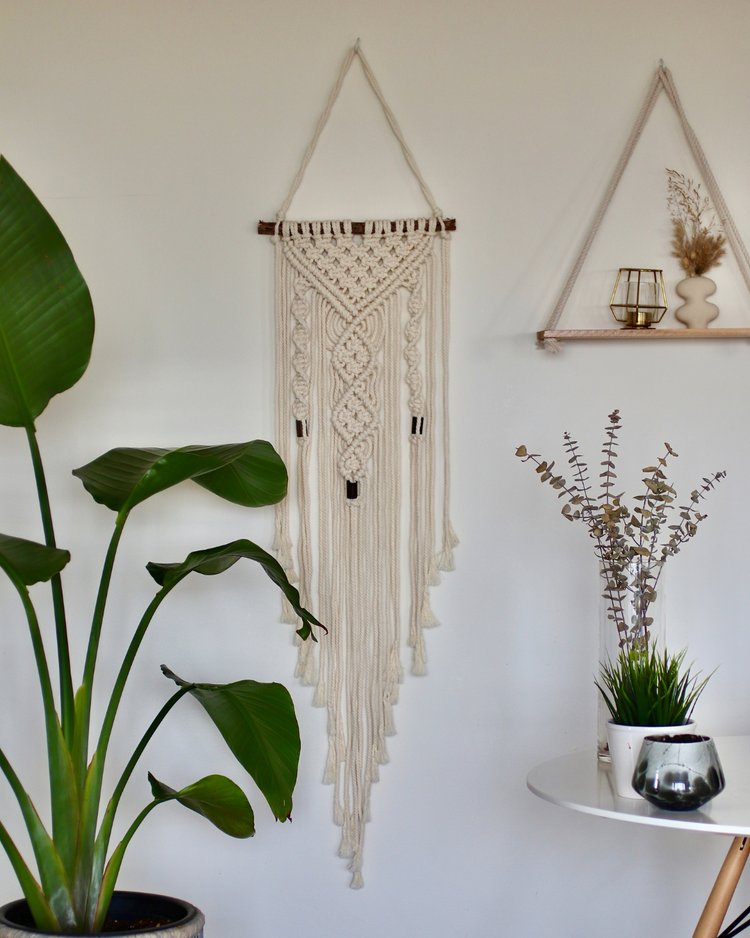 Step-by-Step Guide to 4 Basic Macrame Knots – Solid Oak